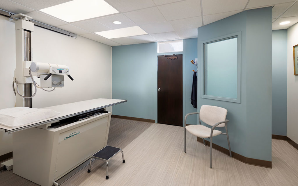 California Pacific Medical Center Orthopedic MRI Suite - Nacht & Lewis